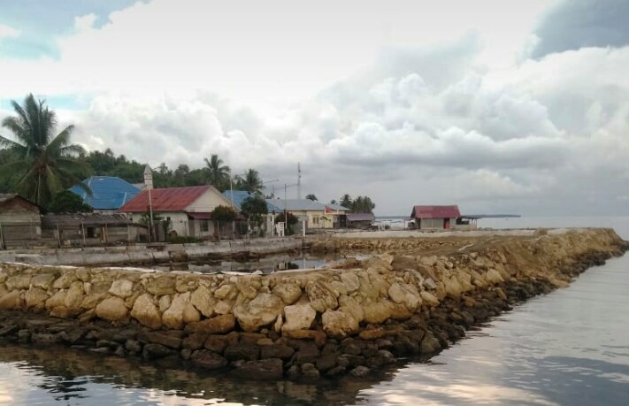 Proyek Pembangunan Pelabuhan Penyeberangan Pulau Telo Tahap IV 06 ...