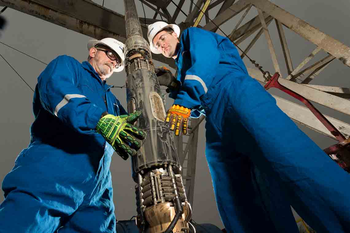 Proyek Open & Cased Hole Electric Wireline Logging Service for Block A ...