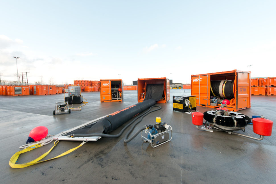 Proyek Encapsulated And Bare Control Line For Swamp & Offshore 31 ...