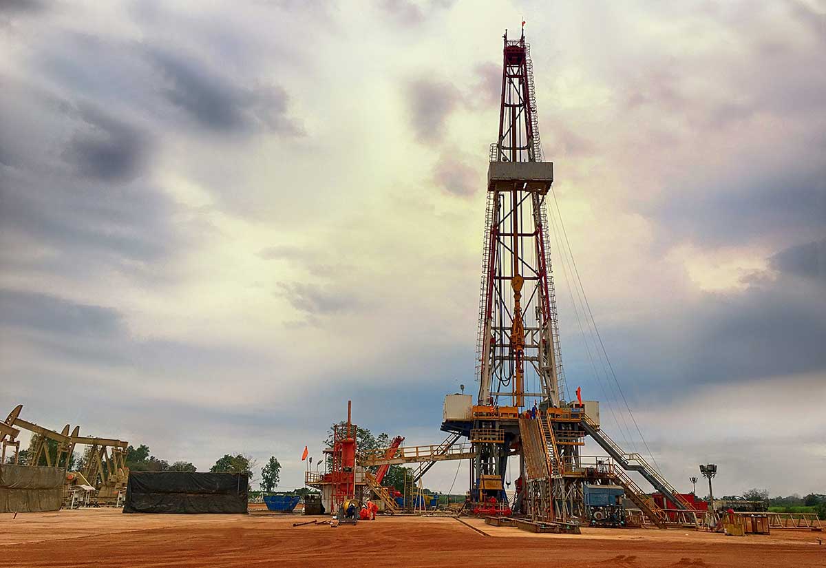 Proyek Drilling Rig Services dan Manajemen Building Jasa Kebersihan 13 ...
